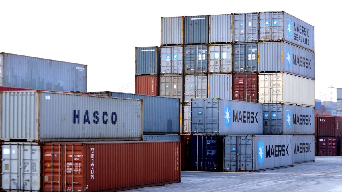 40’ HC Open Side Konteyner Nedir? Özellikleri ve Kullanım Alanları - Penta Container